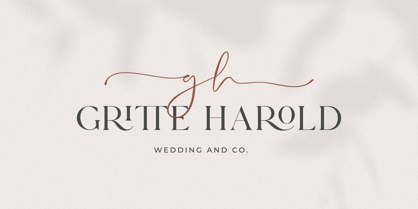 Hello Paris Font