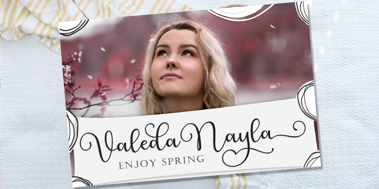 Layla Layli Font